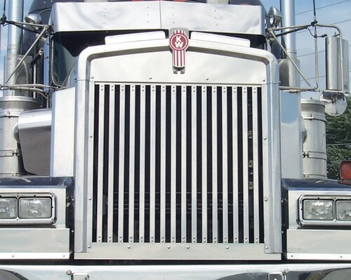 Kenworth W900L REPLACEMENT GRILL W/16 VERTICAL BARS(304) by Roadworks